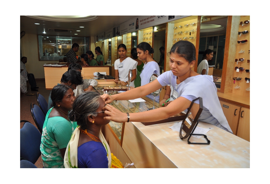 Spectacle order taking and entry in the software